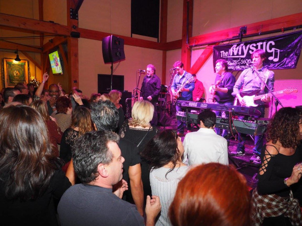 Check Out Our Weekly Live Events and Concerts for a Fun Night Out