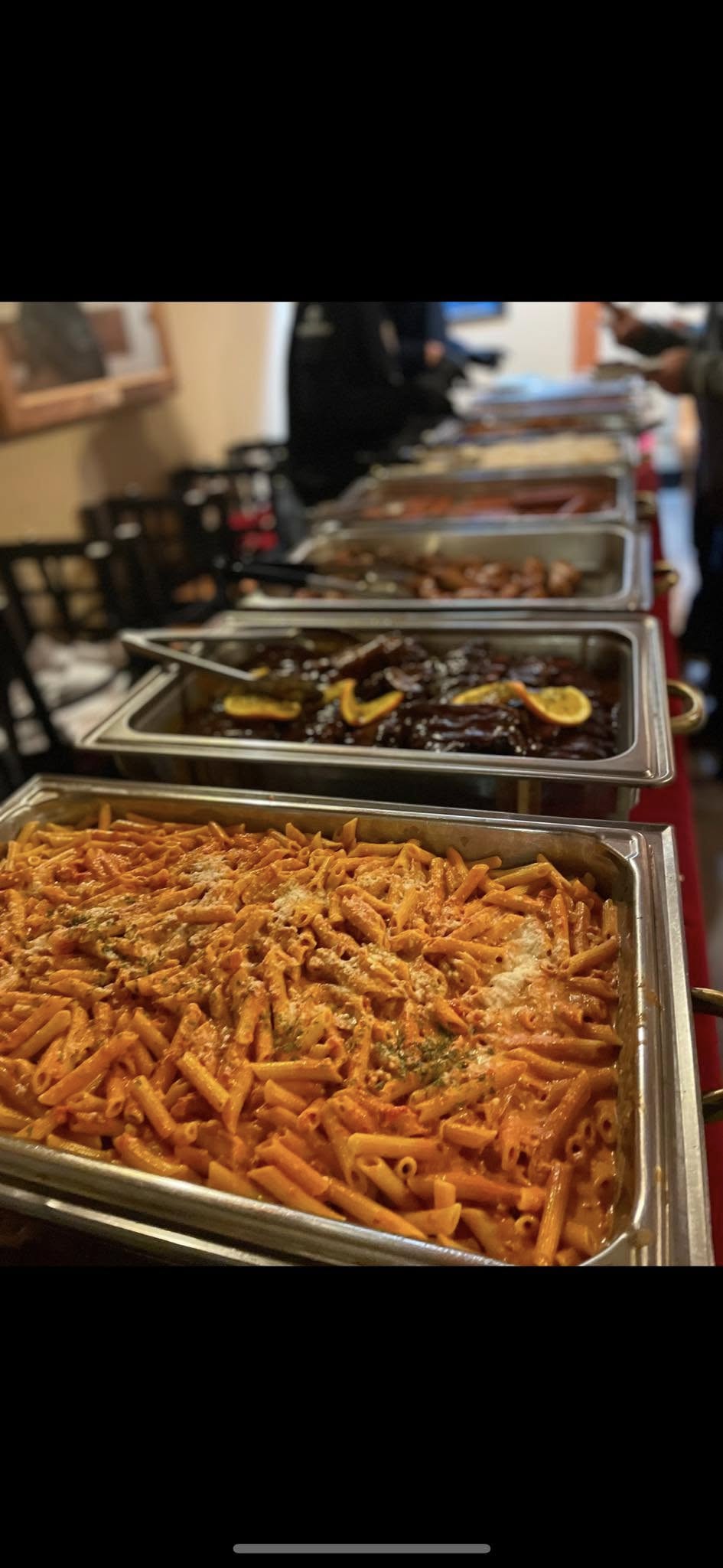 Thursday night buffet in the Beer Hall | Plattduetsche Park Restaurant